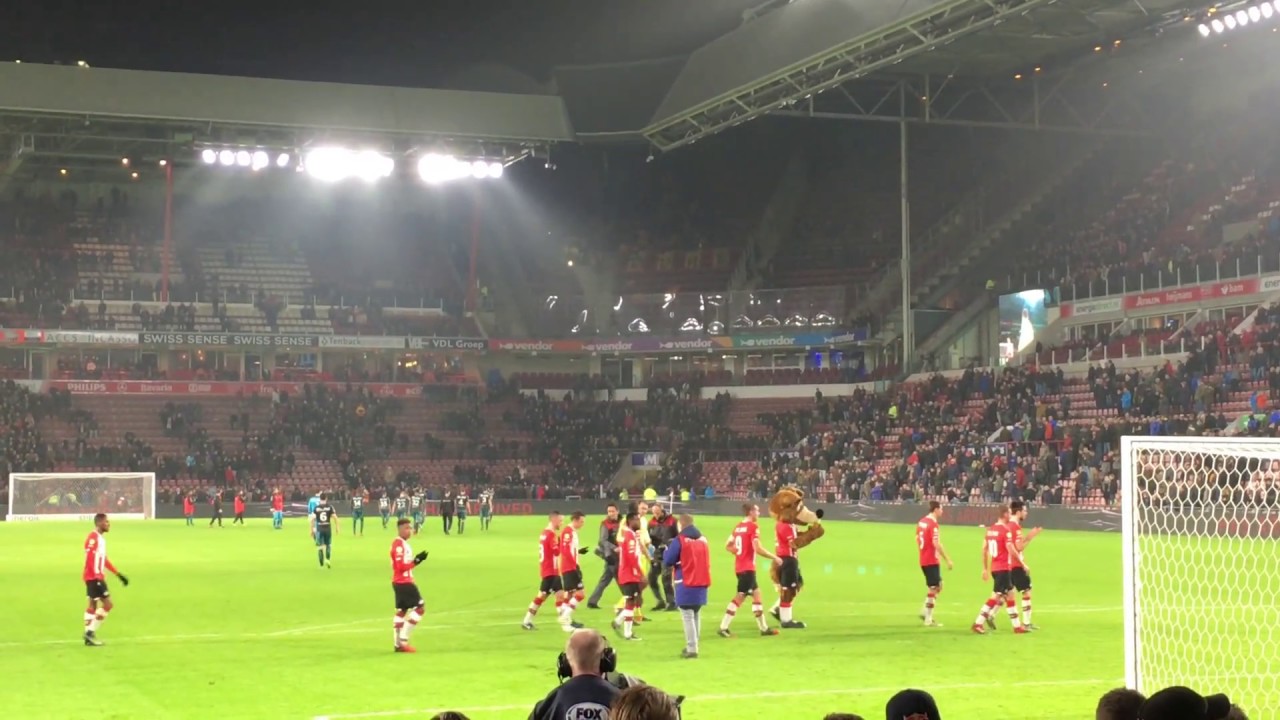 PSV Support: PSV-Go Ahead Eagles : 10/12/2016 : 1-0 - YouTube
