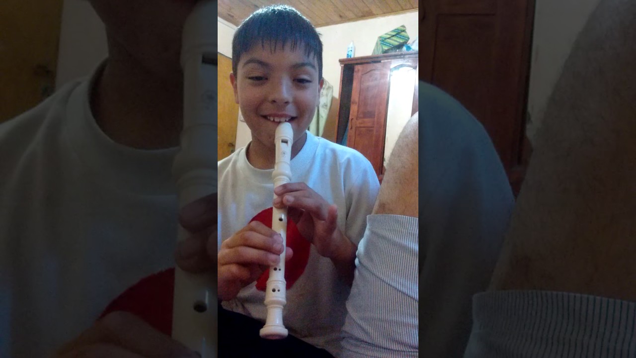 Como tocar el carnavalito con flauta dulce - YouTube