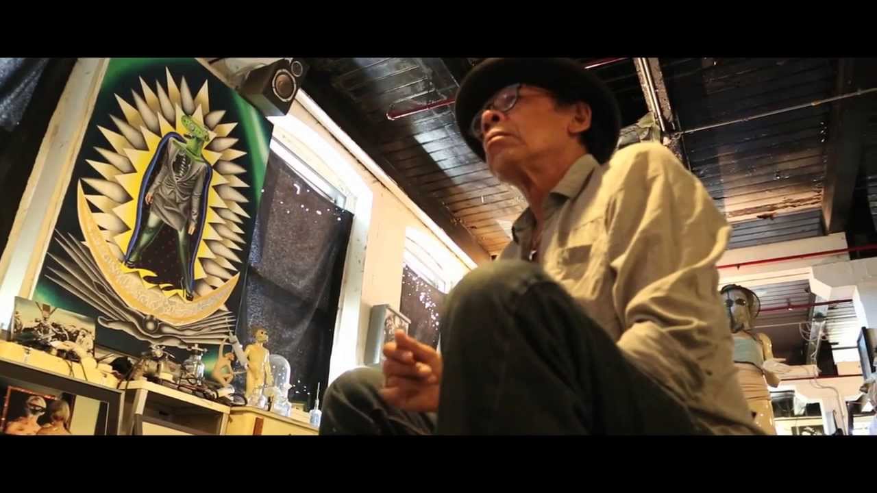 Marcos Raya's Day of the Dead in Pilsen - YouTube