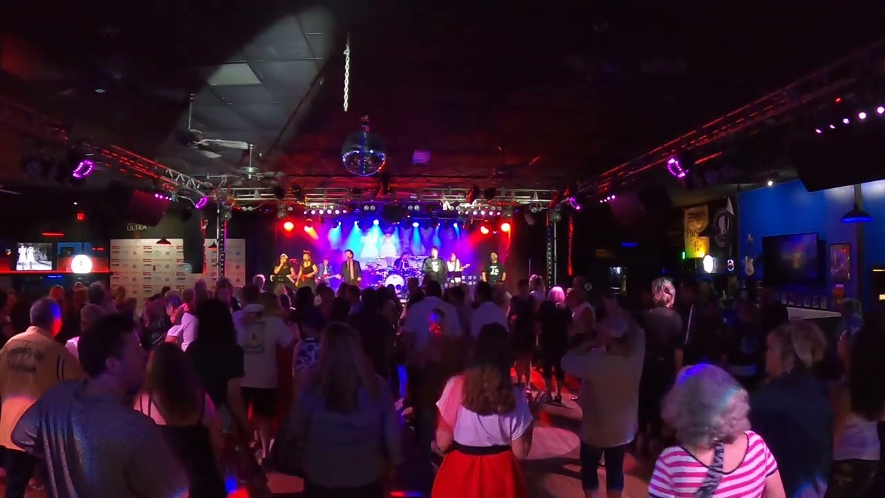 Baby Love Stacy Rios, Melanie Leos Diamond Music Hall 50s party - YouTube