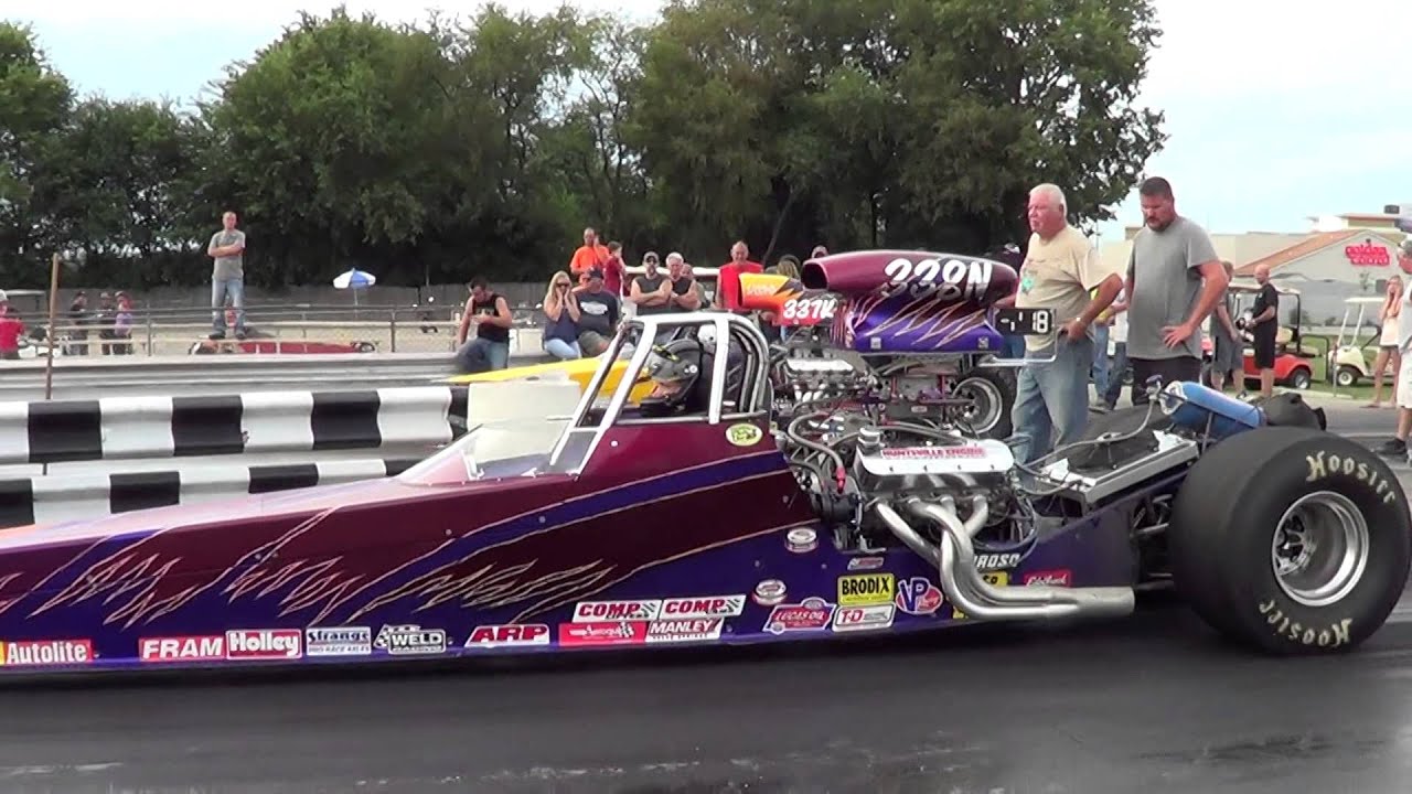 Sam and Ronnie Smith at Crossroads Dragway - YouTube