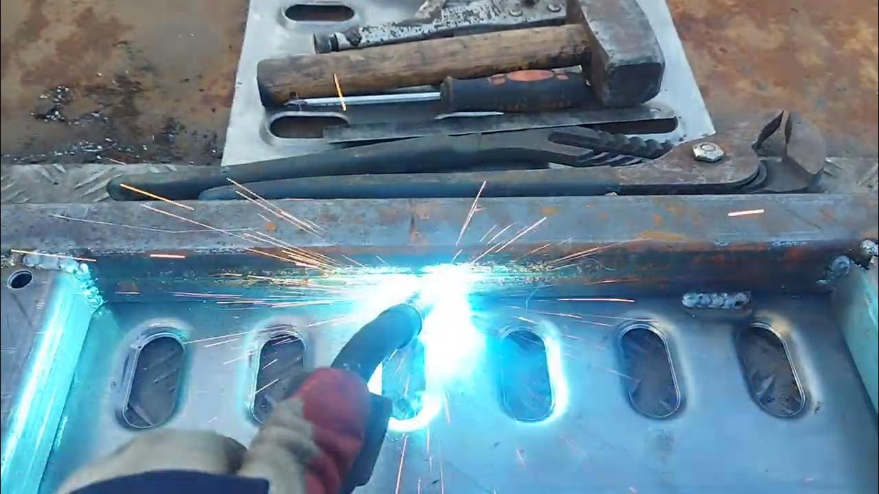 Изготовление аппарели для эвакуатора - YouTube