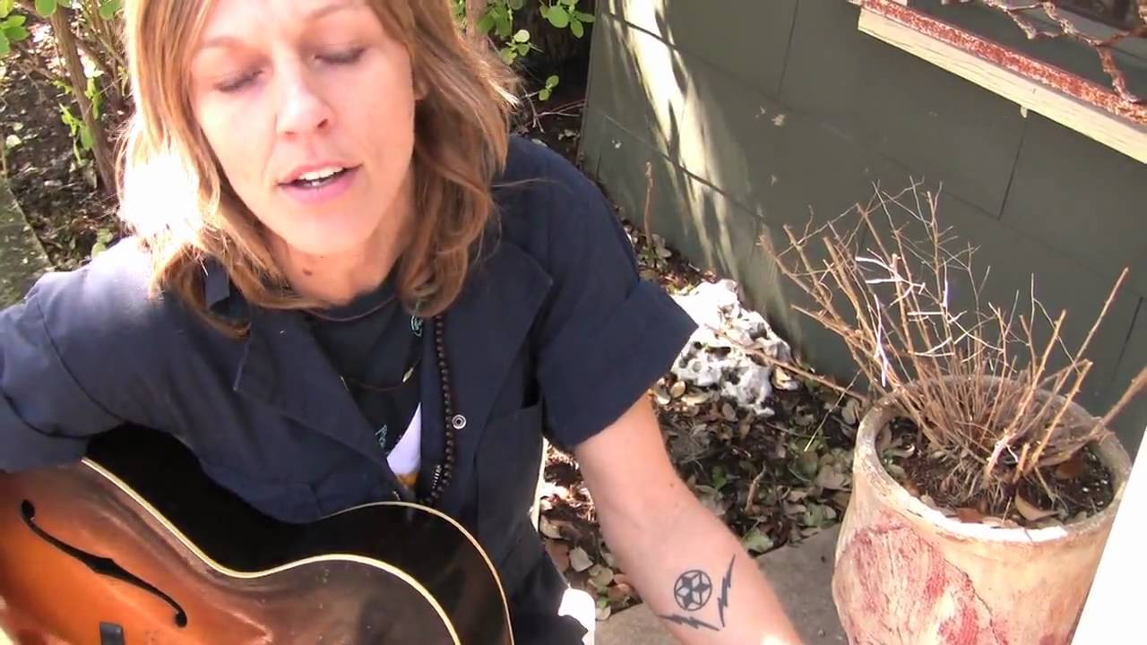 Amy Cook 'Strange Birds' Music Video | Chris Apollo Lynn for Republic ...