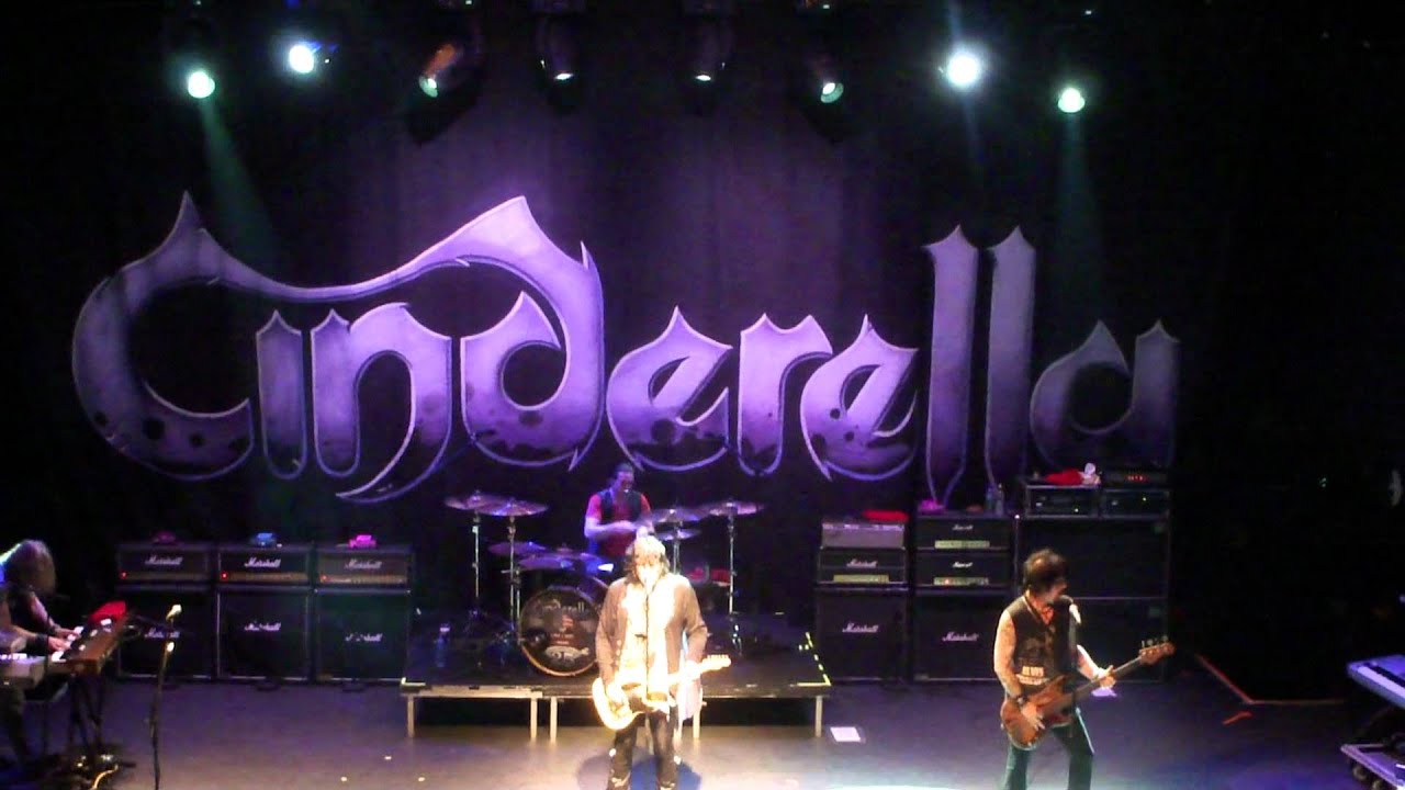 Cinderella på Rockefeller - YouTube