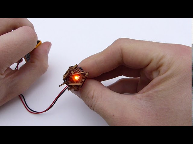 Creating railway modelling fire effects :: World of Railways :: Railway ...