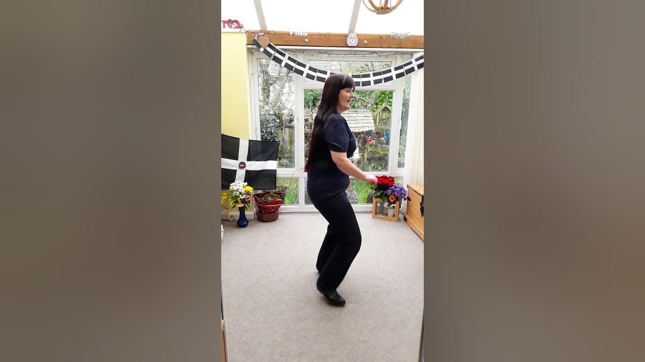 Teach ...... HIDEAWAY CHA by Jo Brady, Jamie Davis & Jo Thompson ... teach by Helen Parkyn HRDW ...