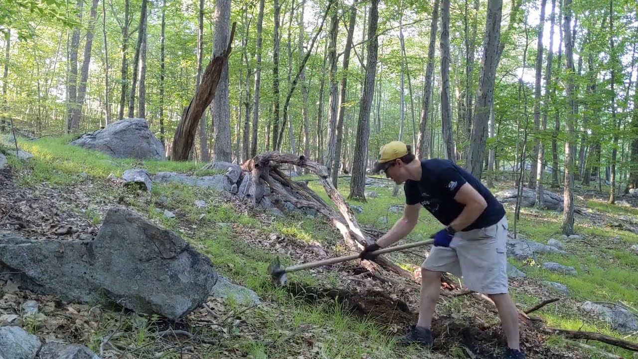 Cutting in a berm with Rogue Hoe 70HR (Time Lapse) - YouTube