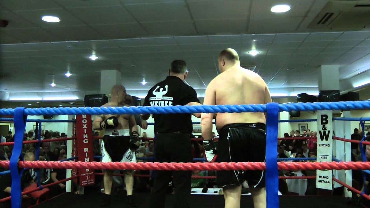 Mick Cotcha VS Alex Foreman 'The Axe Man'.wmv - YouTube