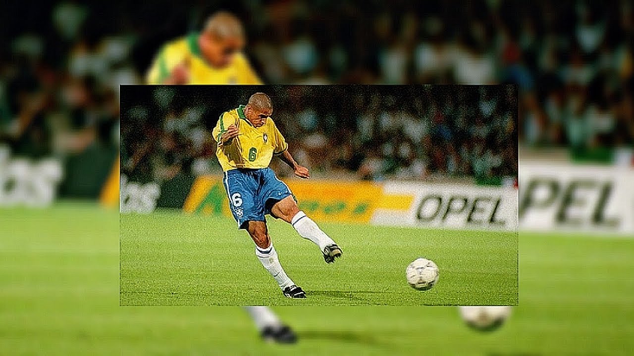 Roberto Carlos ⚪Greatest Left Back Ever - YouTube