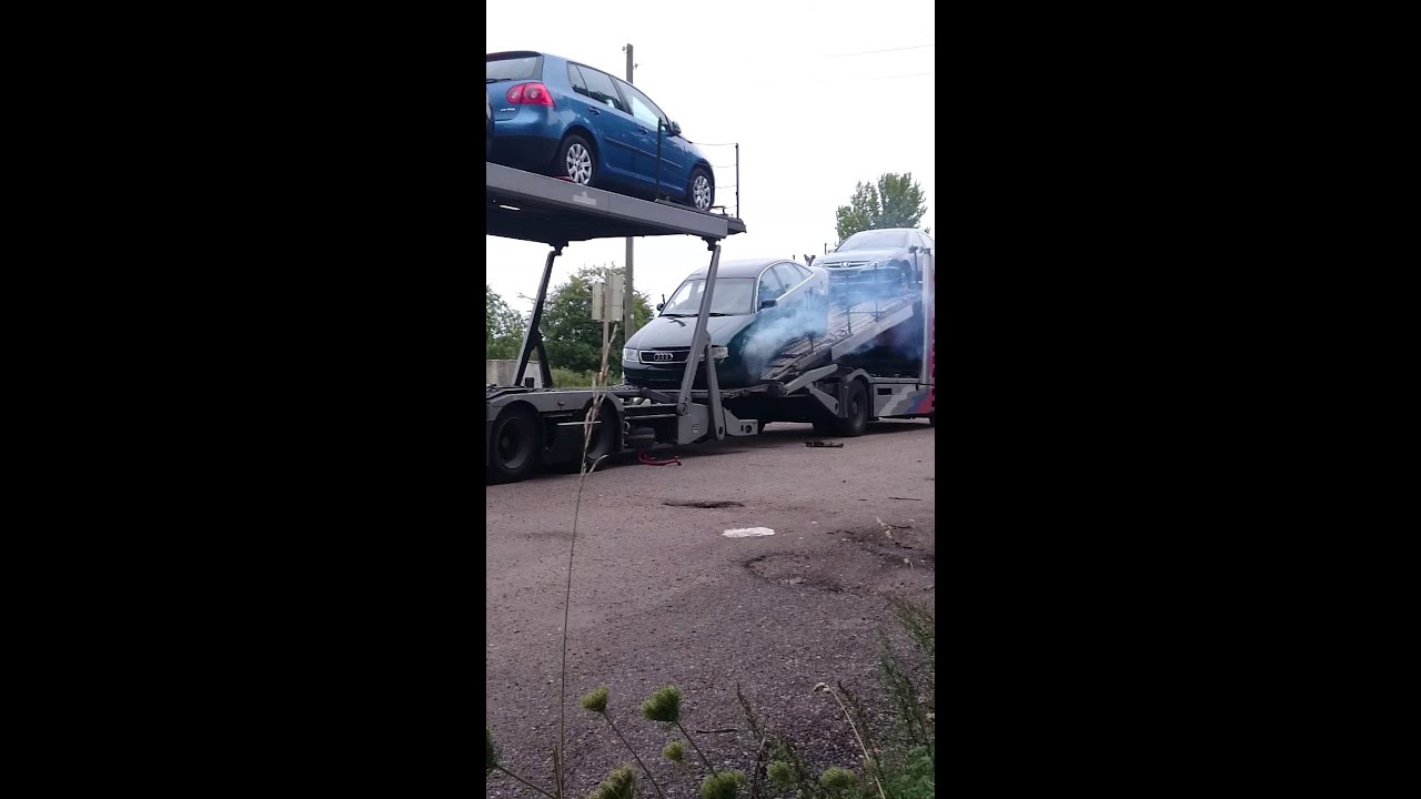 Auto verladen = Kupplung zerstören - Fahrer aus Litauen..... - YouTube