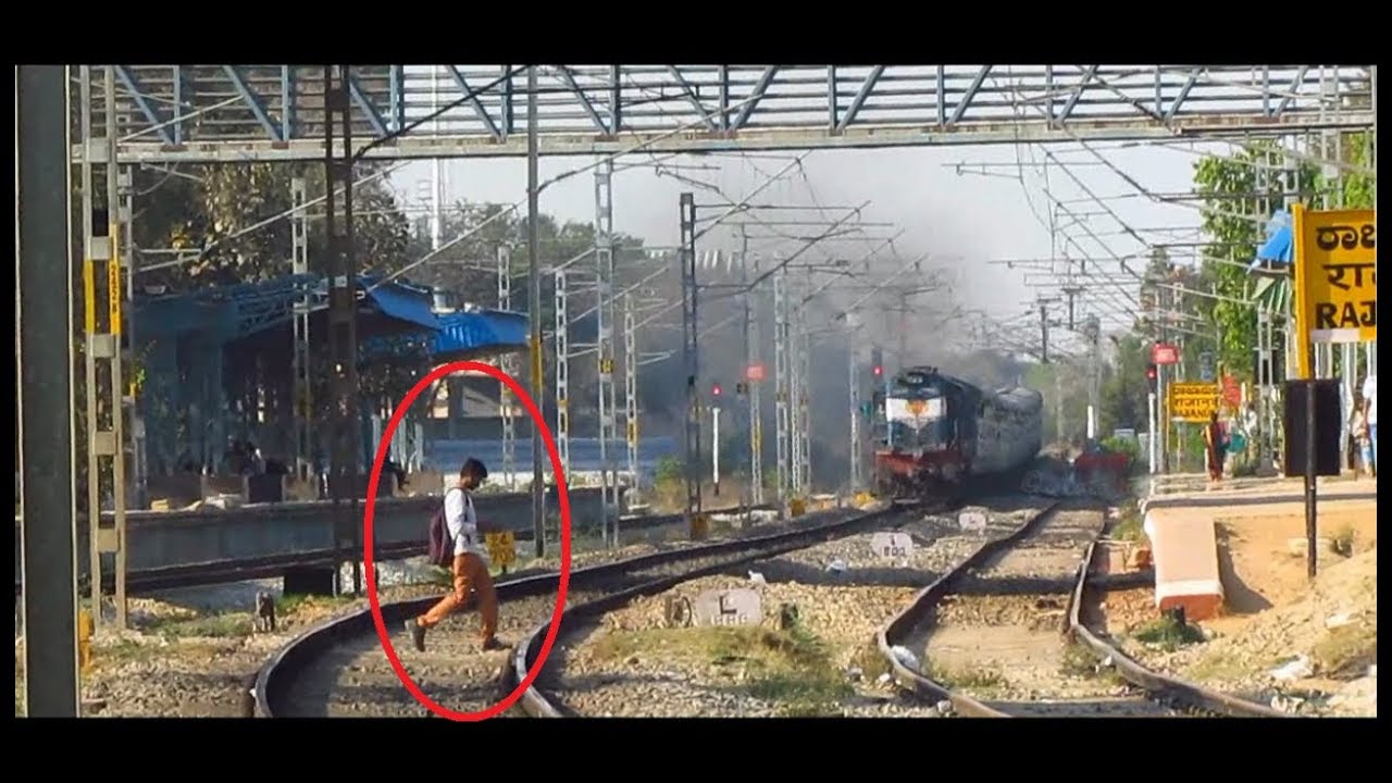 36 Years and Still Strong - ALCO with Vivek Express !! - YouTube