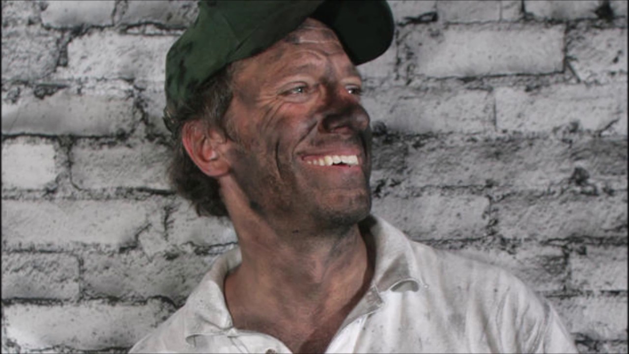 Mike Rowe Blackface - YouTube