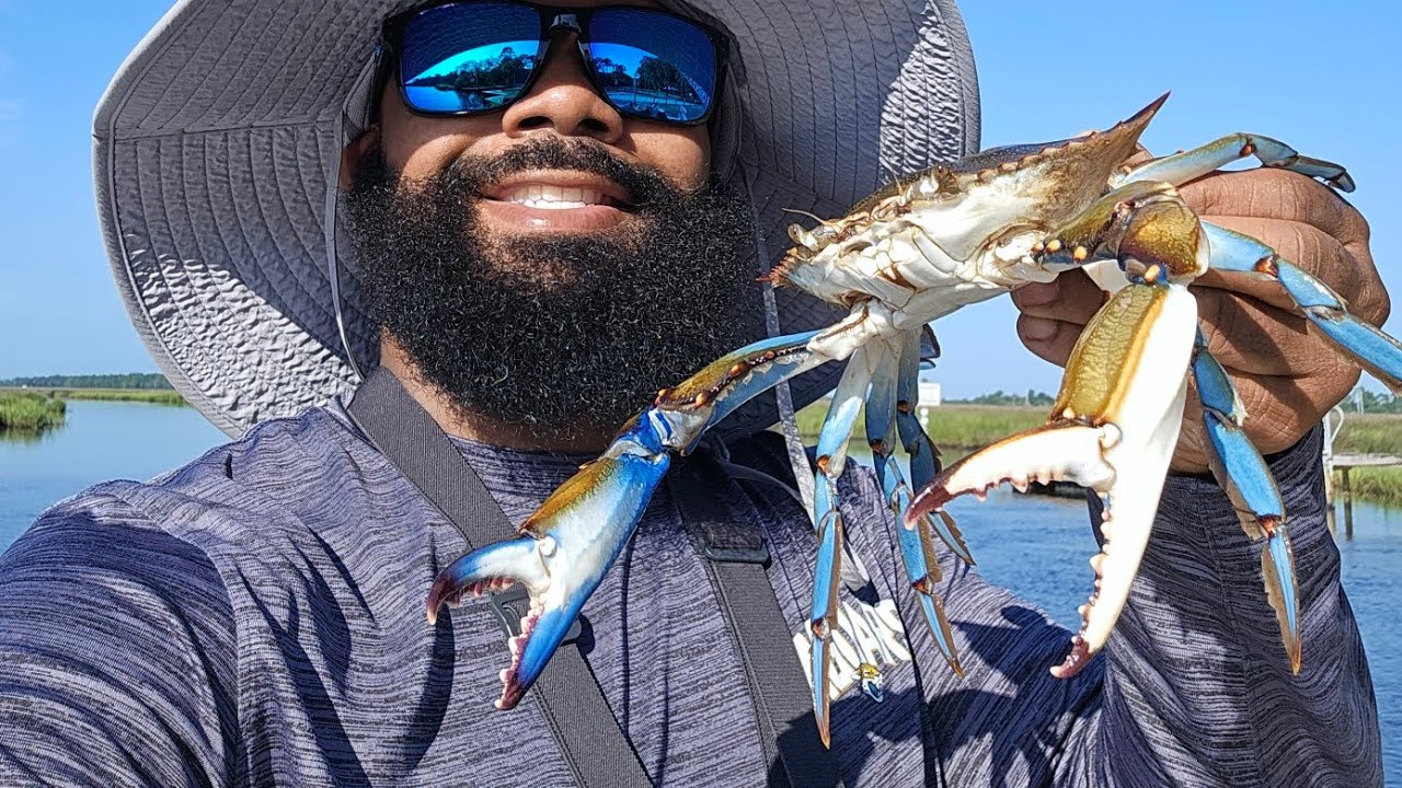 Perfect Day Catching Blue Crabs From Boat Ramp!!! Keeping Big ...