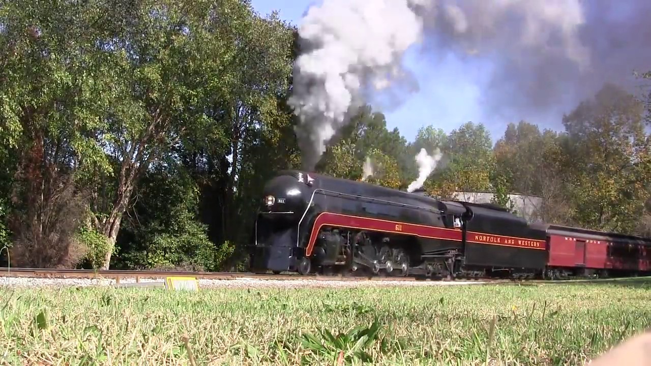 611 Steam Locomotive at North Carolina Transportation Museum 2016/10/23 ...