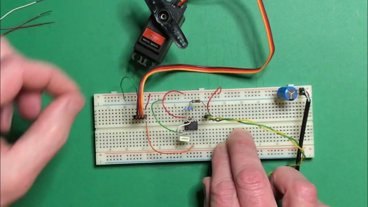 Simple Servo Tester - 555 timer based - YouTube