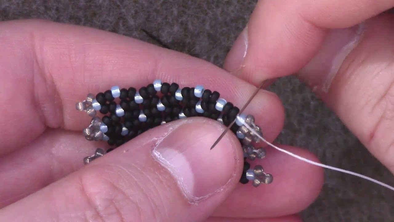 Learn the Basics of the Netting Stitch - A Beginner Beading Tutorial by ...