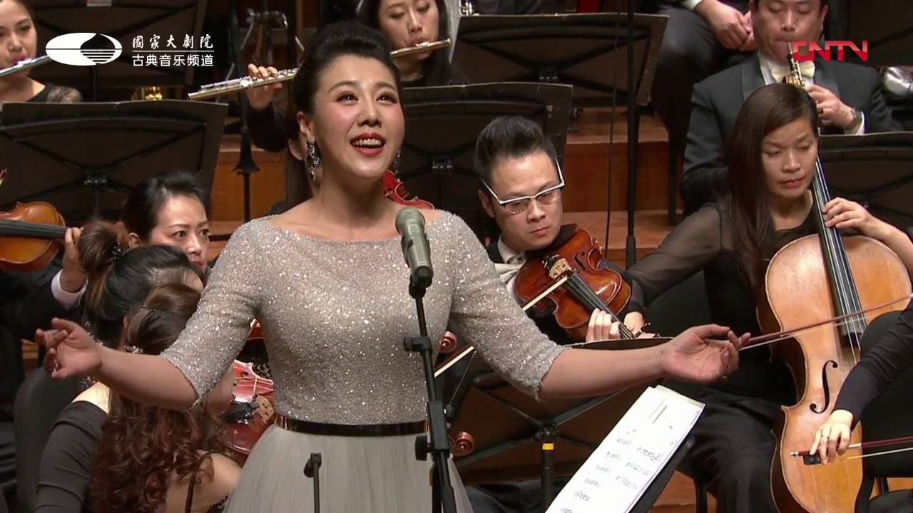 Qiming Lu(吕其明)：Who doesn't say my hometown is good？("谁不说俺家乡好" 电影《红日》插曲 ...