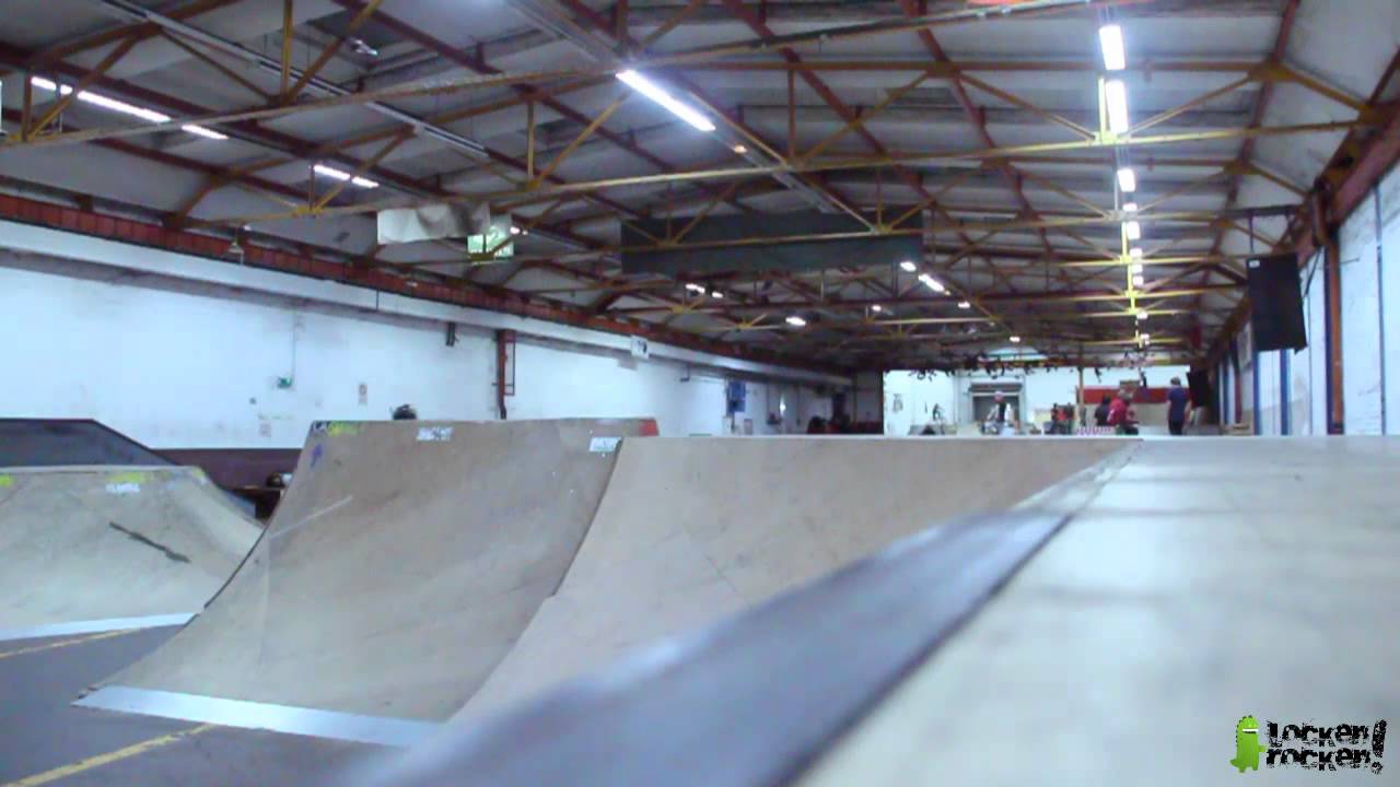 Moritz Gnann BMX Trailer 2011 - YouTube