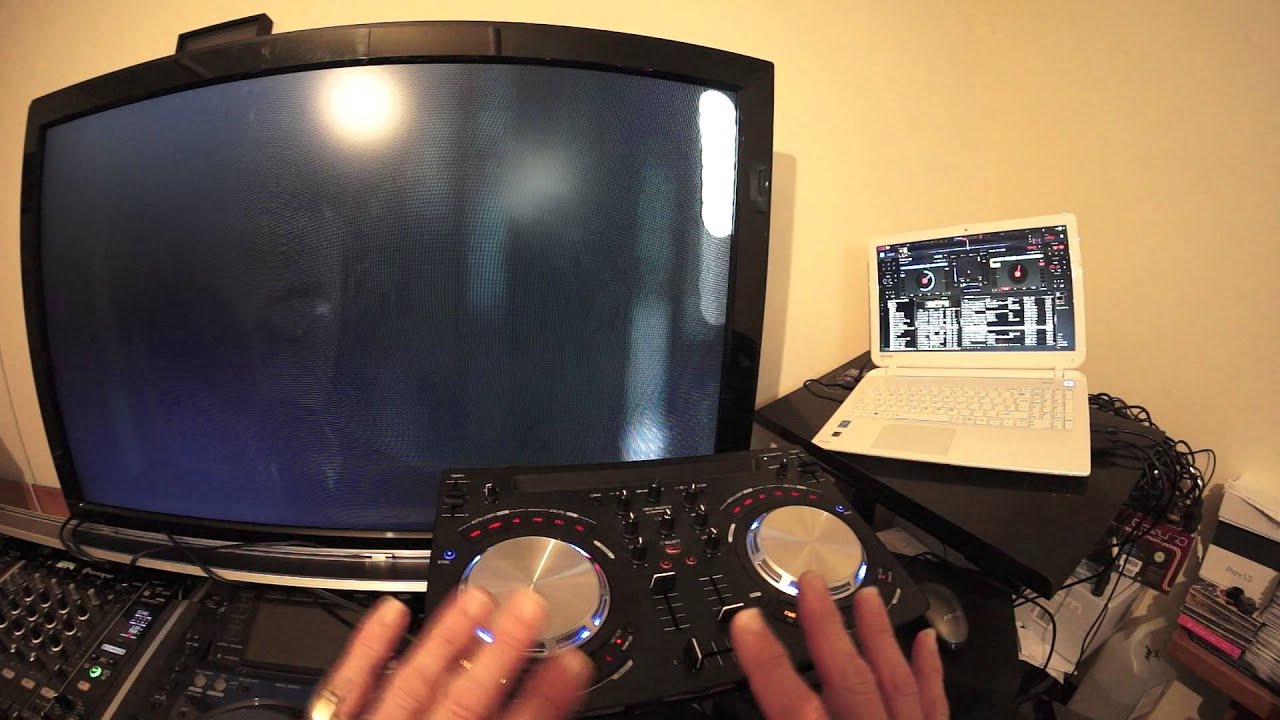 SIMPLE DJ LESSON ON VJ DJ MIXING CUTTING WITHOUT NEEDING TO MIX - YouTube