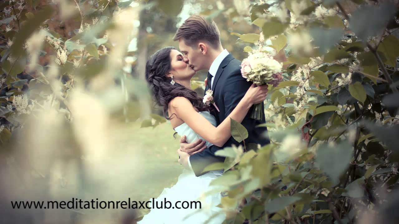 Romantic Piano Music: Soothing Instrumental Music for Intimacy ...