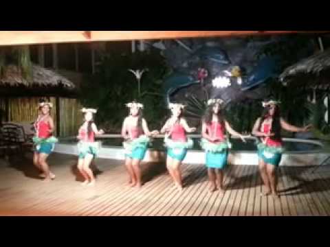 Solomon Island Gilbertese Dance Group - YouTube
