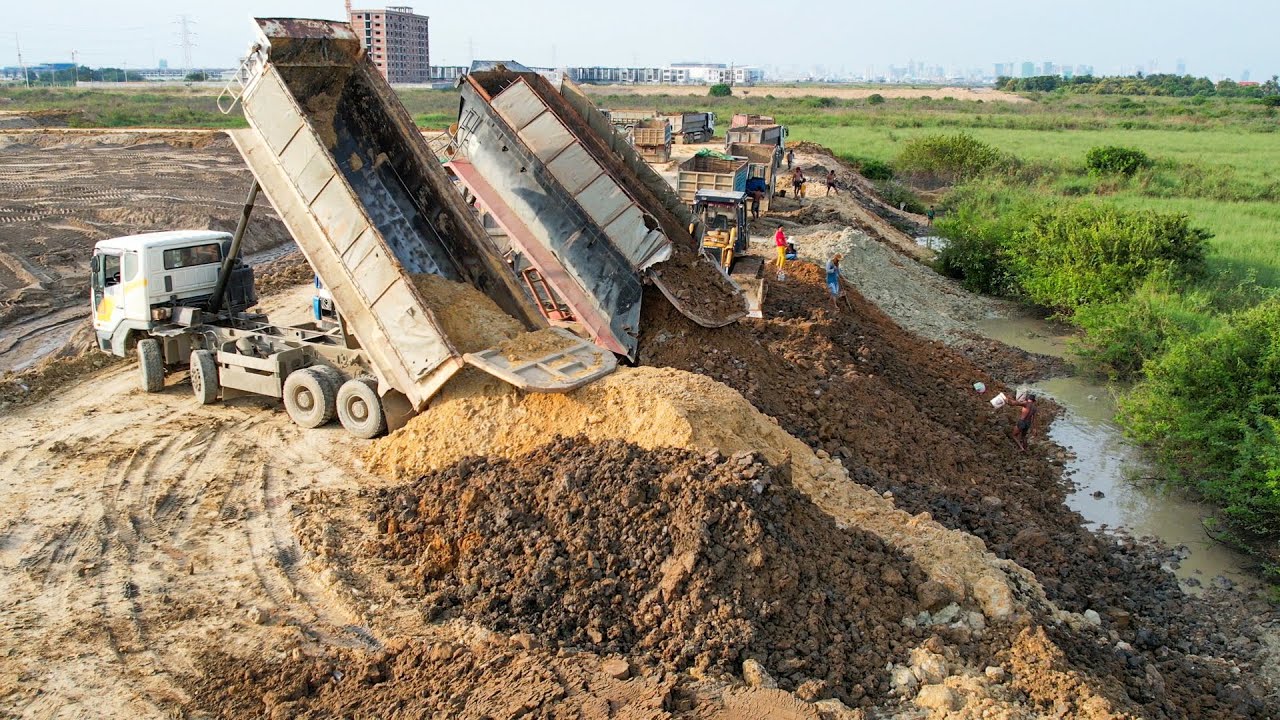 Incredible Dynamic Showing By Bulldozer Push Clearing Soils Make the ...