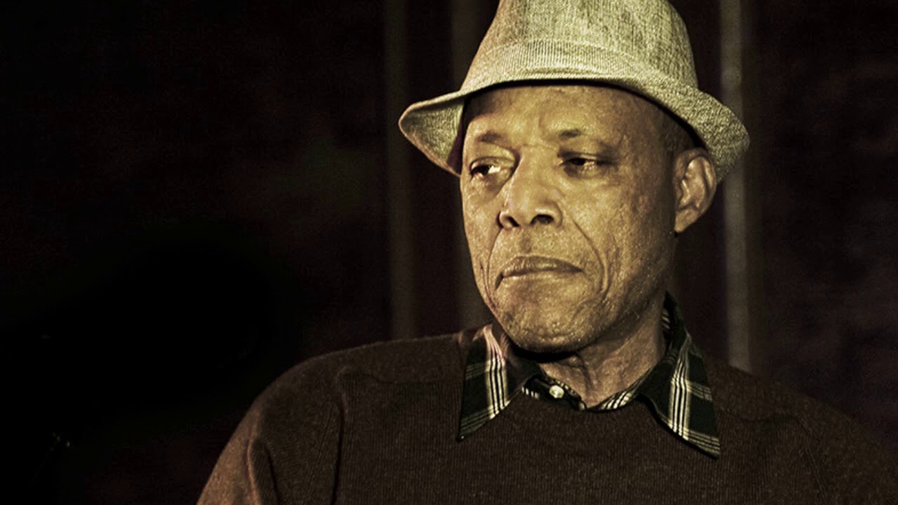 አሊ ቢራ እና ማህሙድ አህመድ - አማ ሌሌ፥ እኔ ኑሮዬ አዲሳባ። Ali Birra - Amalele - YouTube