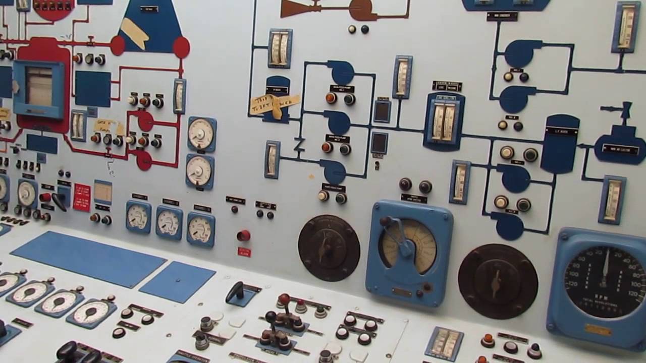NS Savannah Control / Engine Room Tour - YouTube