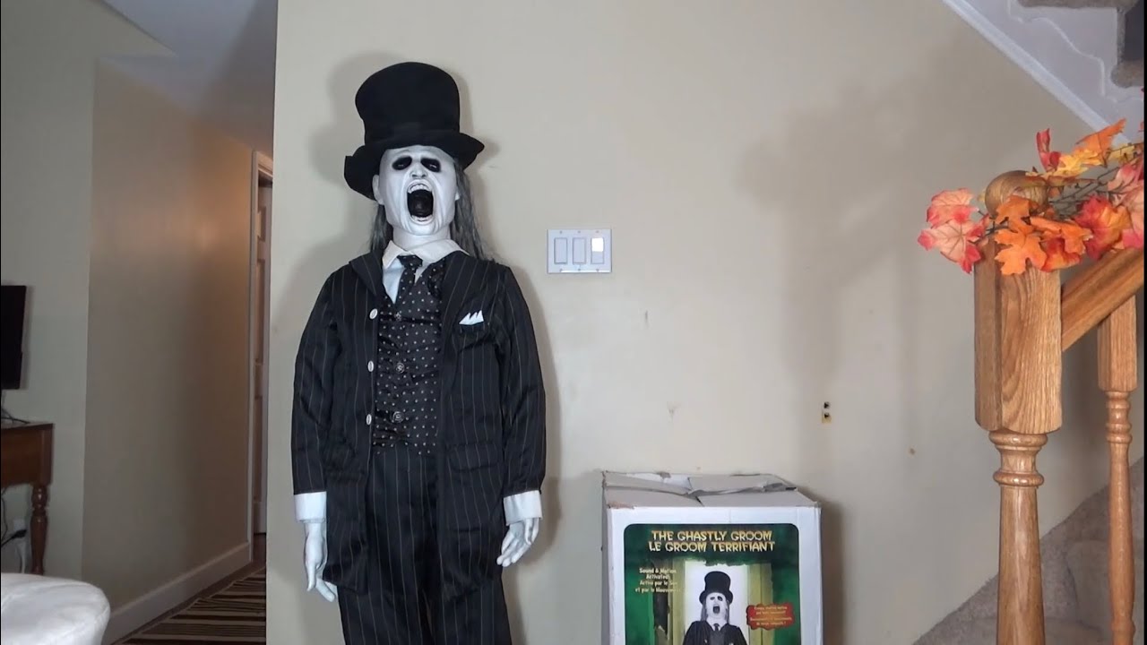 Gemmy 2008 5FT Halloween Life Size Animated Ghastly Groom - YouTube