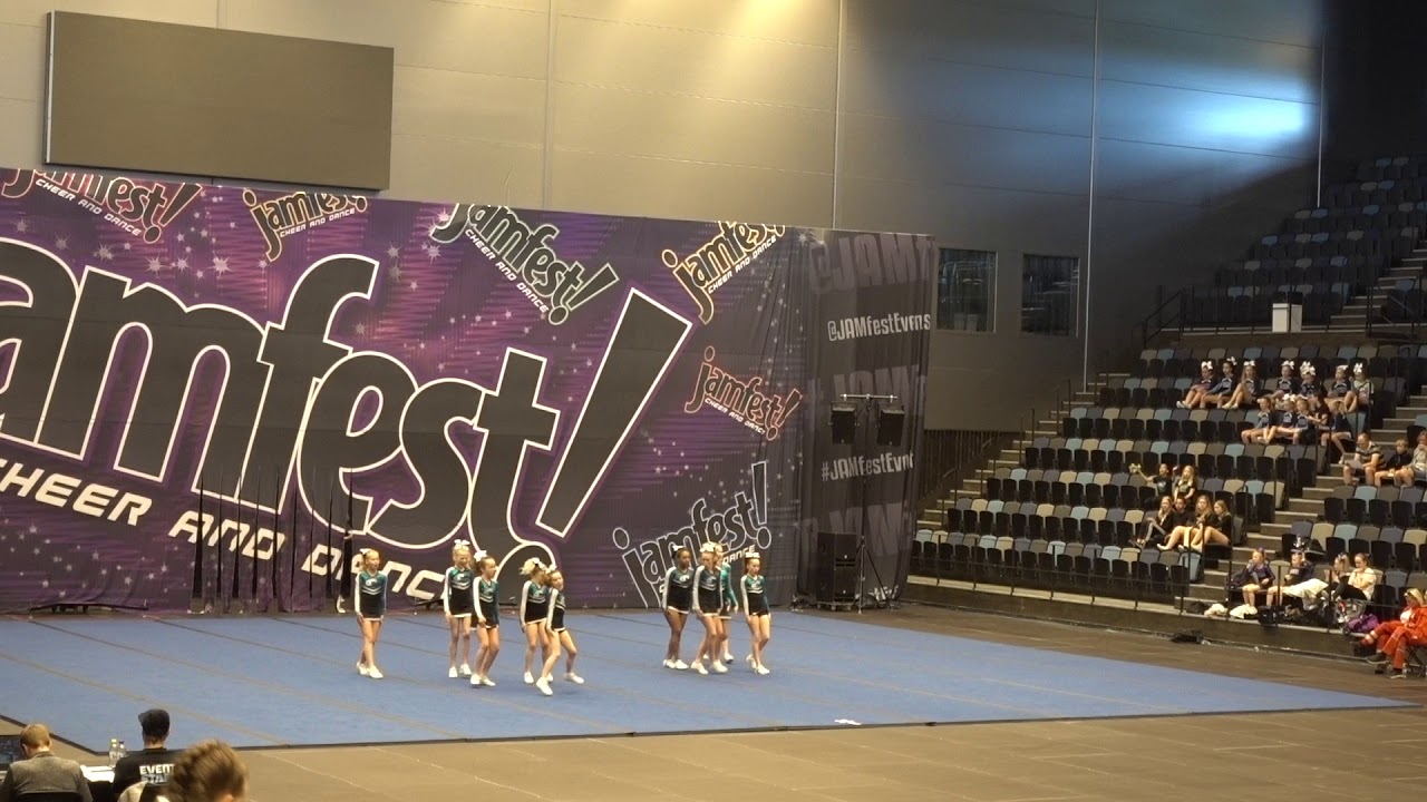 Jamfest Nordic 2018, Twisters Cheer Elite - YouTube
