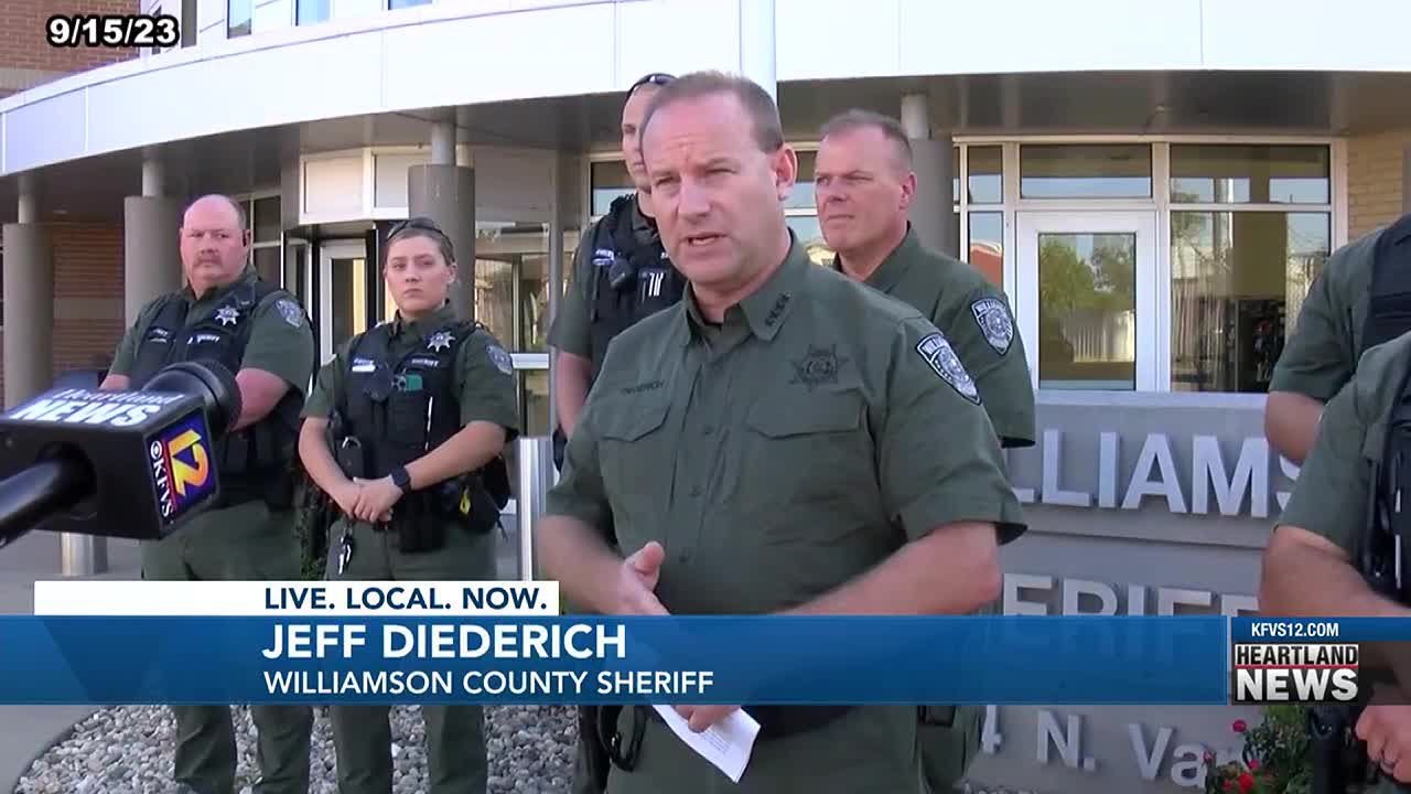 Illinois becomes first state to end cash bail - YouTube