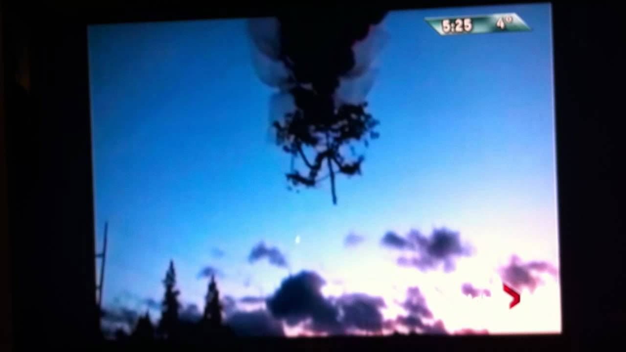 Flying Christmas Tree on Global Calgary Evening News - YouTube