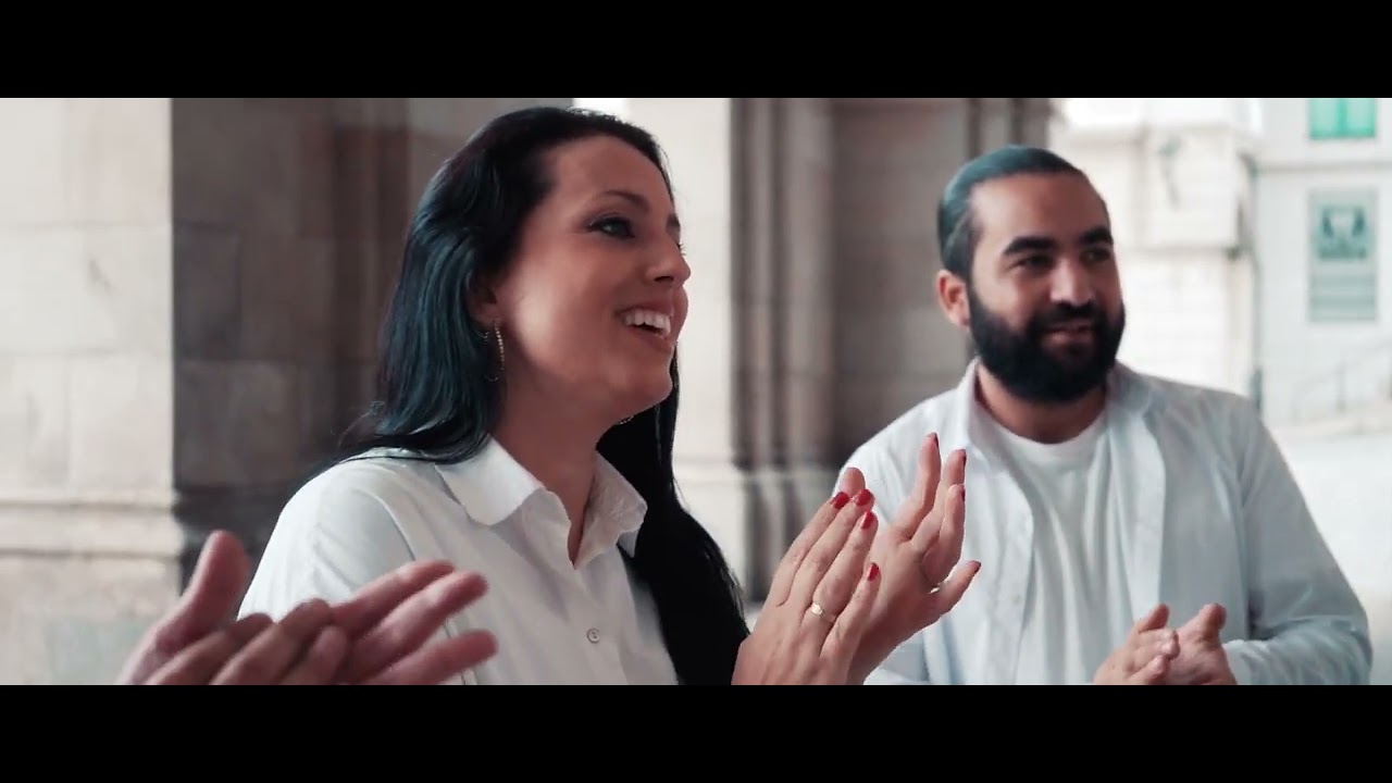 Sevillanas - Bailándole a la vida - Sandra Calderón - YouTube