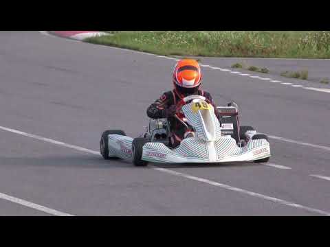 Vantaa Circuit Finland - radalla, Kortelainen testaa uutta autoaan ...