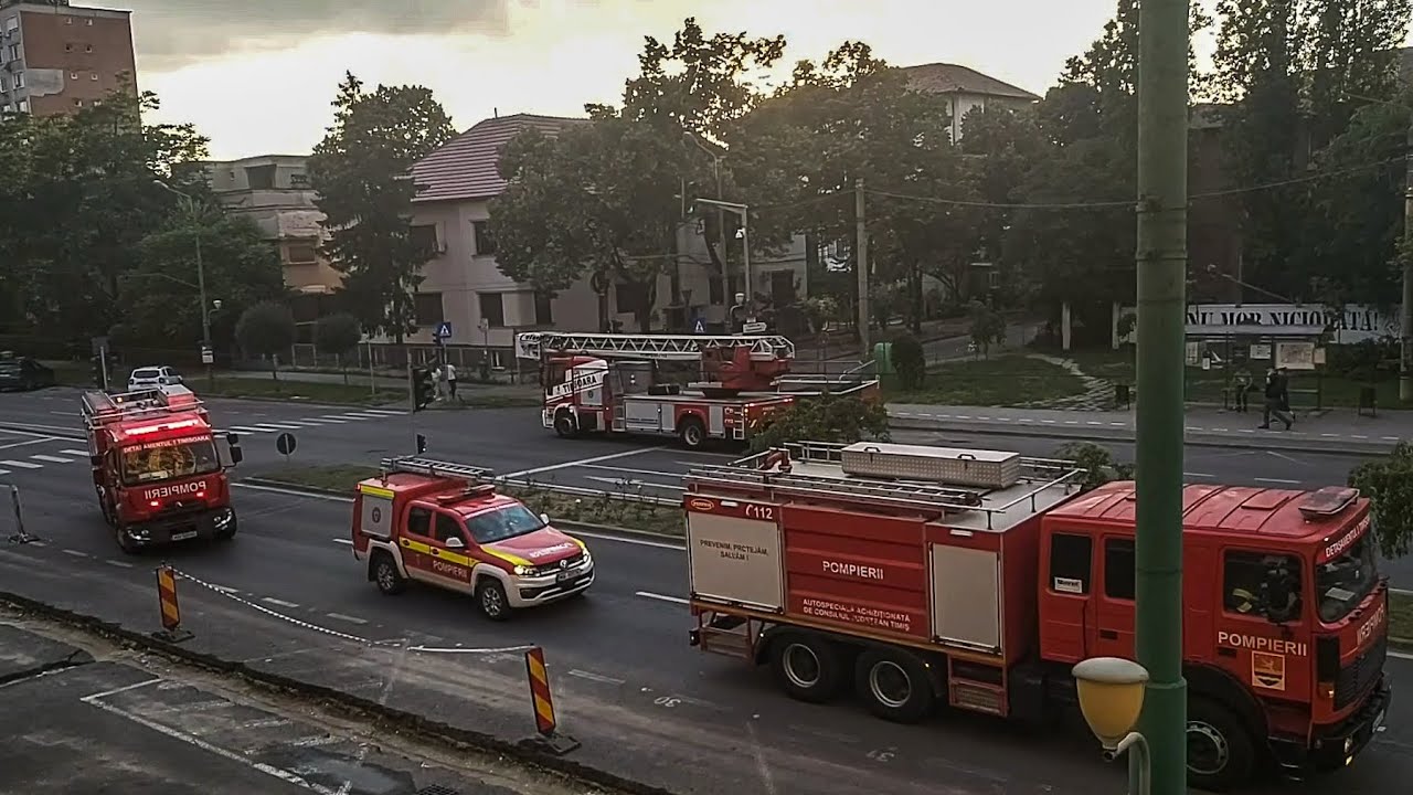Pompierii Smurd în acțiune / Smurd Firemen in action in / în Timisoara ...
