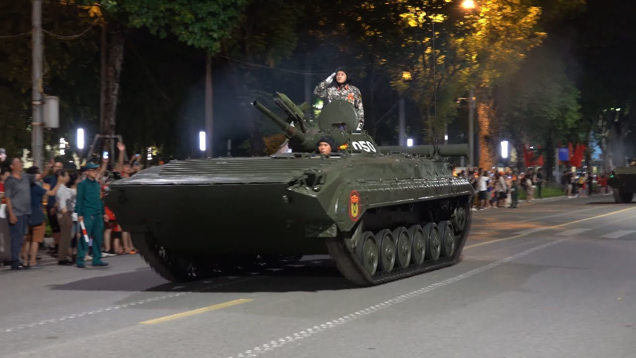 Tank Fleet and Military Equipment at the A80 Parade Rehearsal – TRUCK ...