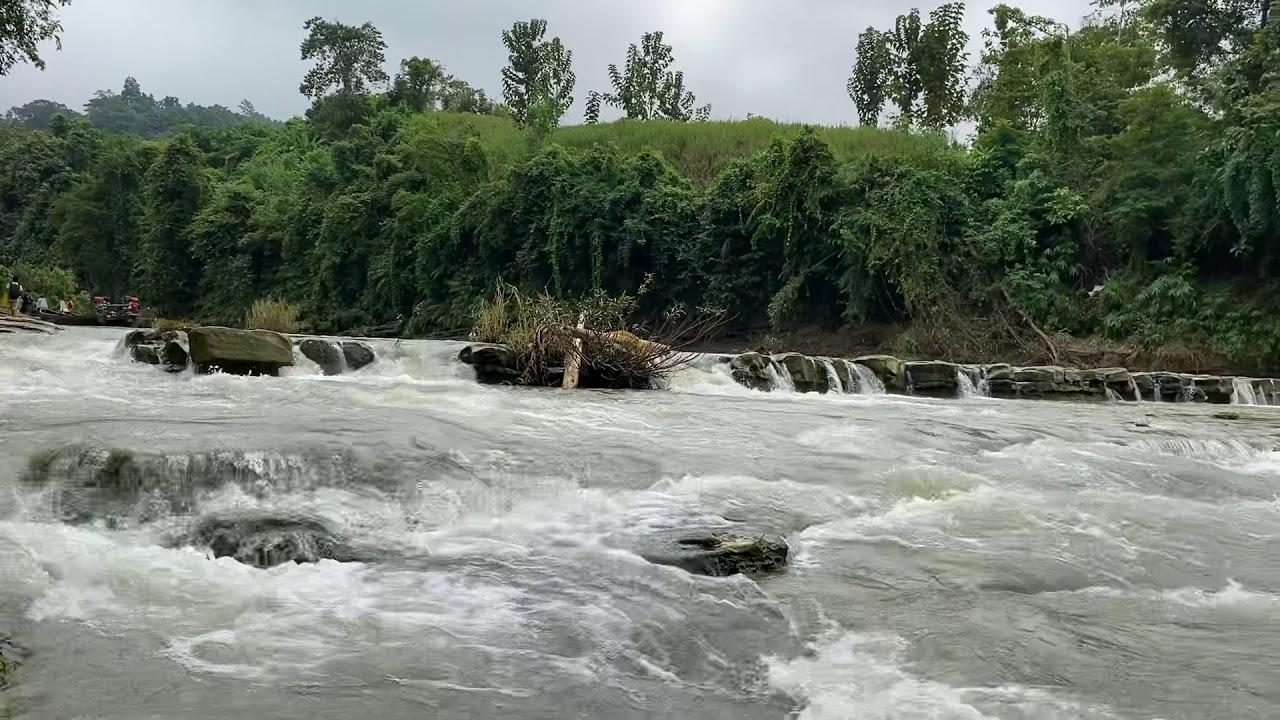 Remakri falls - YouTube