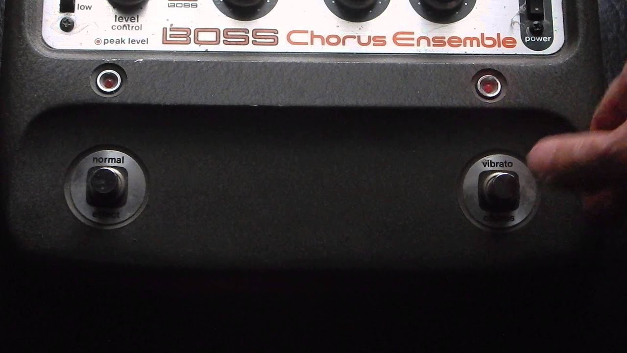 Boss Chorus Ensemble Effects Pedal - YouTube