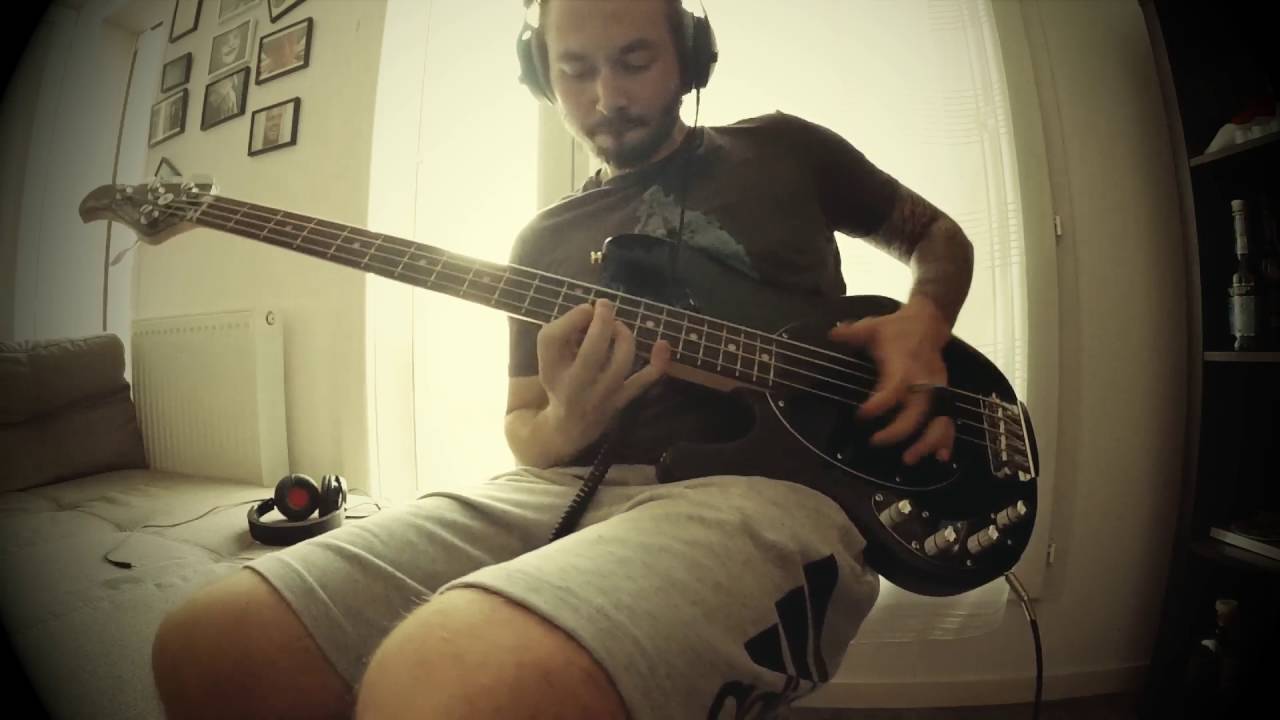 07 - MUDVAYNE - Dig - Bass Cover (tabs in description) - YouTube