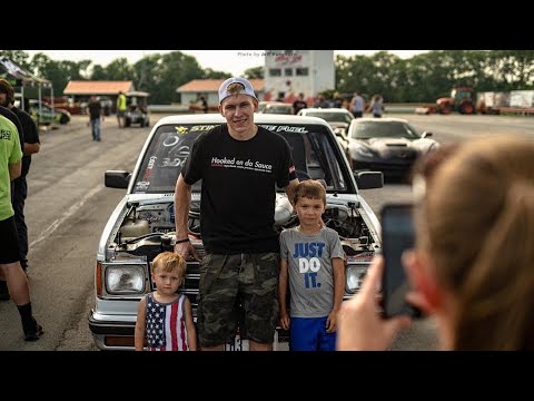 For those who LOVE AMERICA and Drag Racing... - YouTube