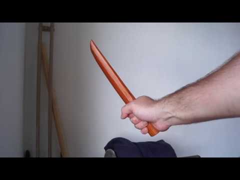 Knife fighting grips - Basic grip and saber grip - YouTube