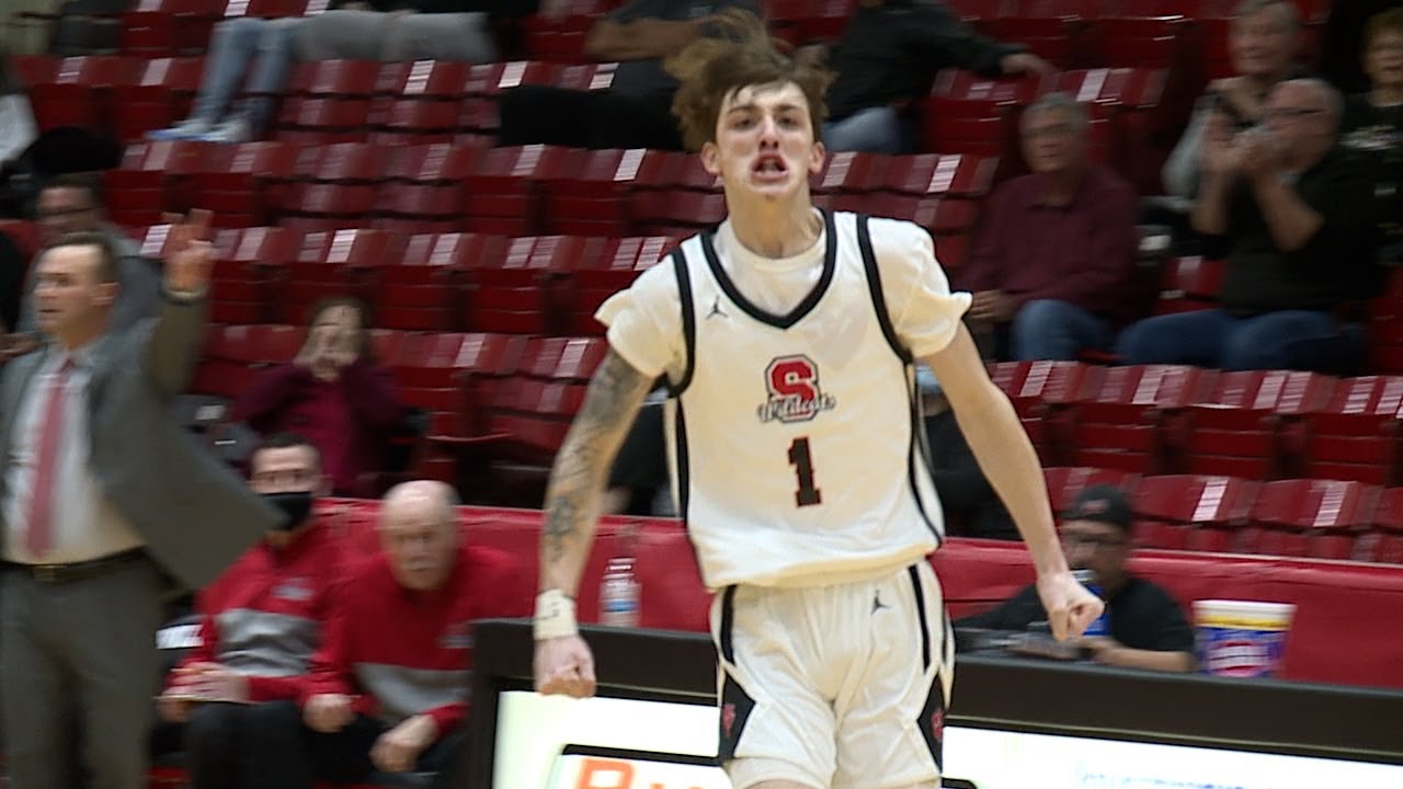 4th quarter surge leads Struthers past rival Poland - YouTube