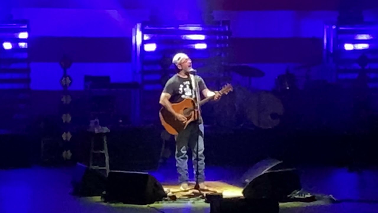 Aaron Lewis - Again *** NEW SONG 3 *** 10/07/21 Grand Prairie TX - YouTube