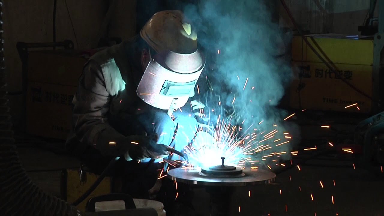 WP Environmental Welding Program in Factory - YouTube