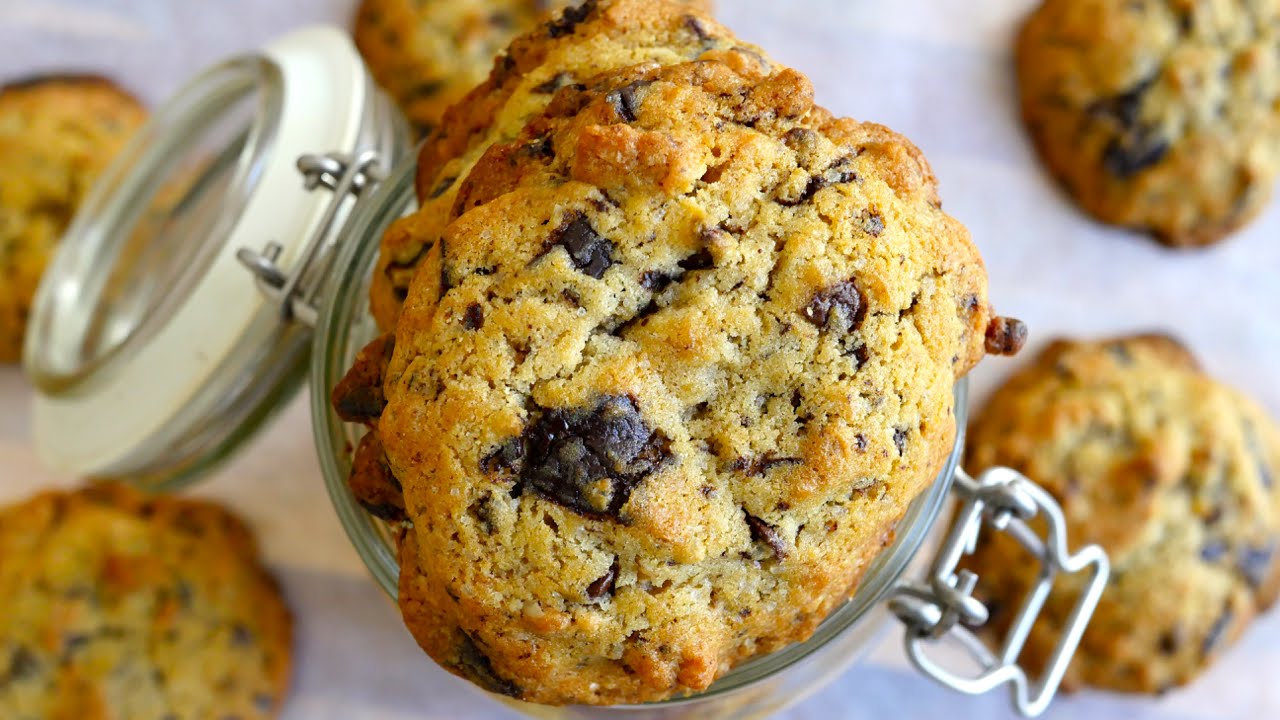 Cookies americanos fácil/ chocolate chip cookies/ Tatiane Marques - YouTube