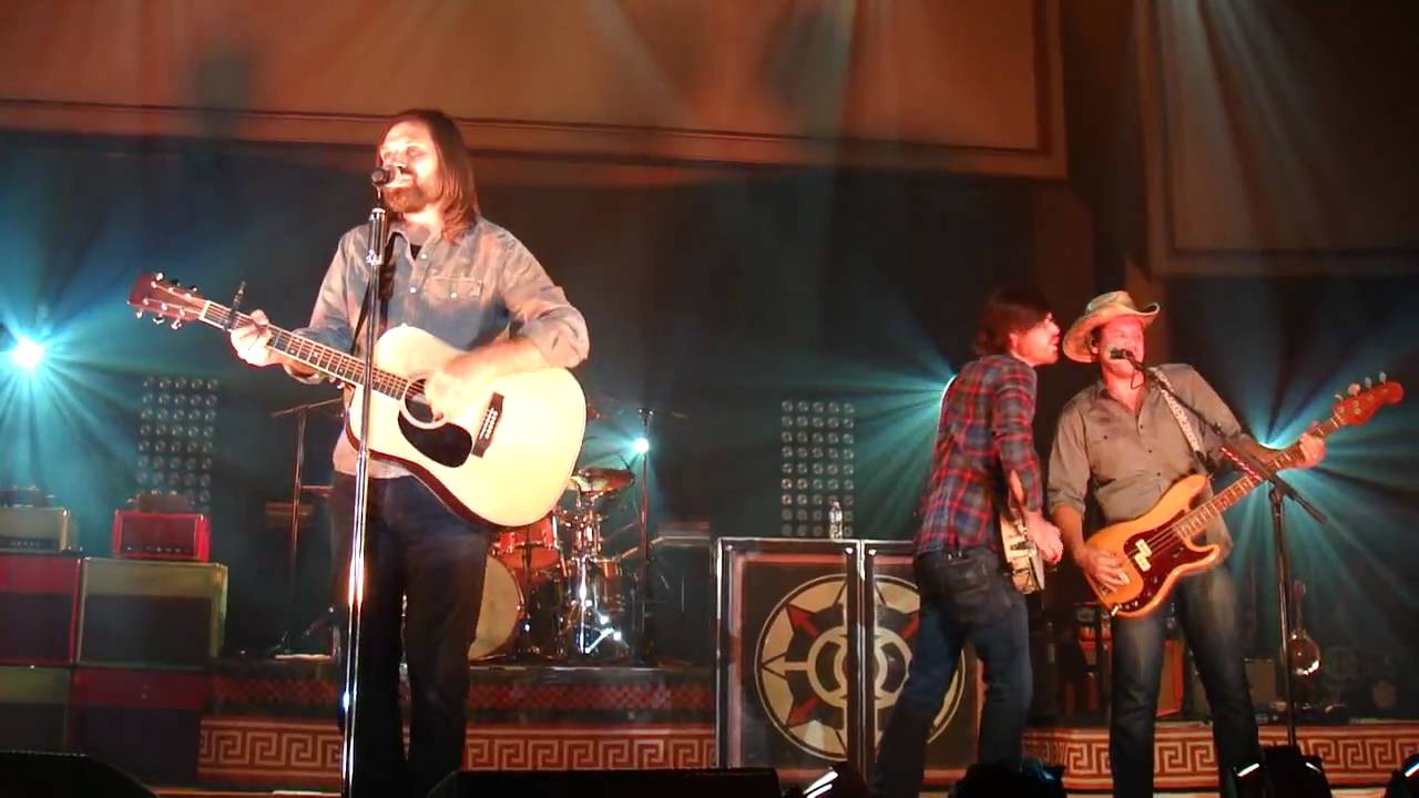 THIRD DAY LIVE 2011: I'LL BE YOUR MIRACLE (Chicago, IL- 4/29) - YouTube