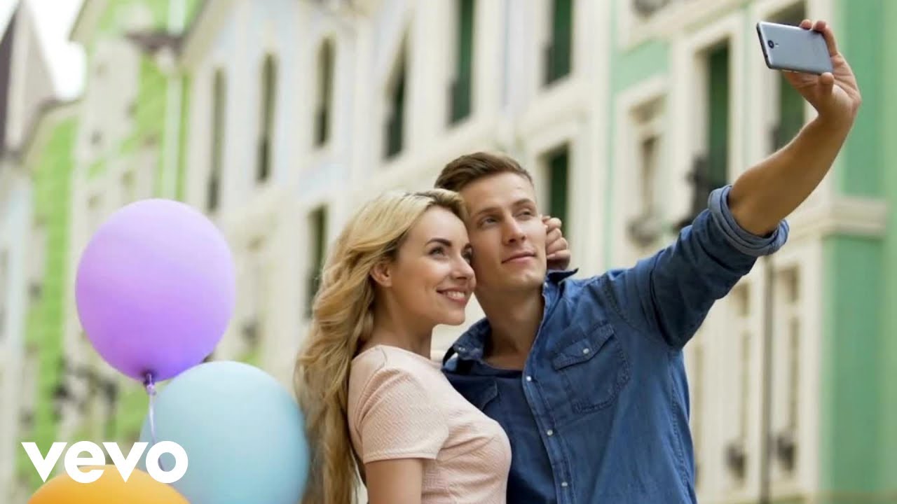 Luna Starfire - Love That Blooms Forever (Official Music Video) - YouTube