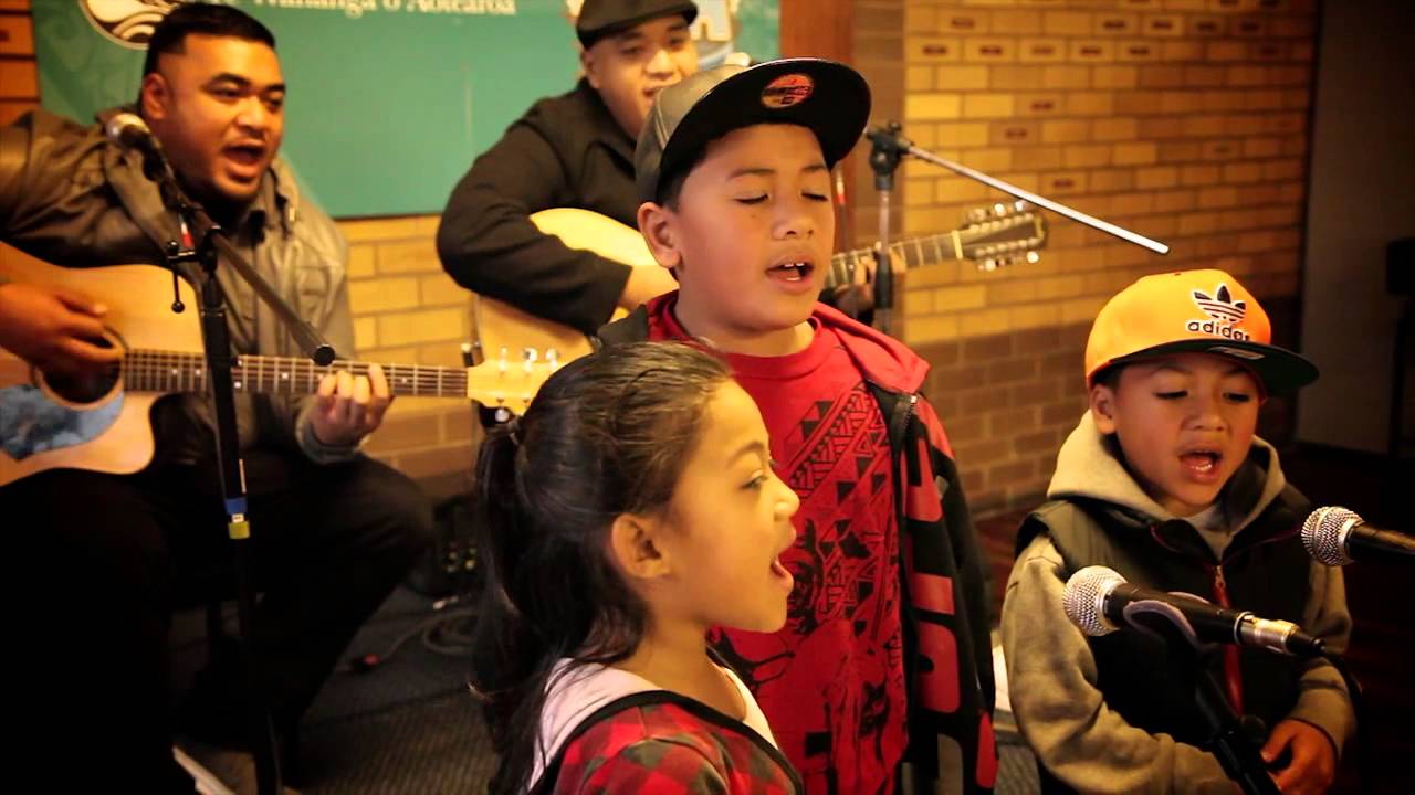 ADEAZE Family Song Ieova - YouTube