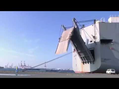 Proceso de Embarque de vehículos a bordo de un buque - YouTube