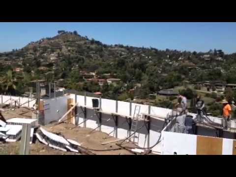 Fox Blocks retaining walls, 12" forms. - YouTube